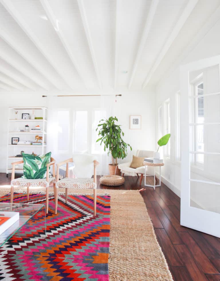 Get the cool California Style Home Decor look right here!